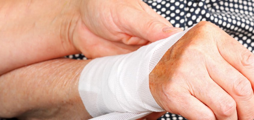 Common Nursing Home Accidents And How To Recognize Them Thomason Pracht LLP common-nursing-home-accidents-and-how-to-recognize-them-thomason-pracht-llp